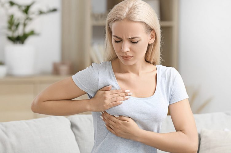 Brustschmerzen vor der Periode: 6 Gründe und Lösungen